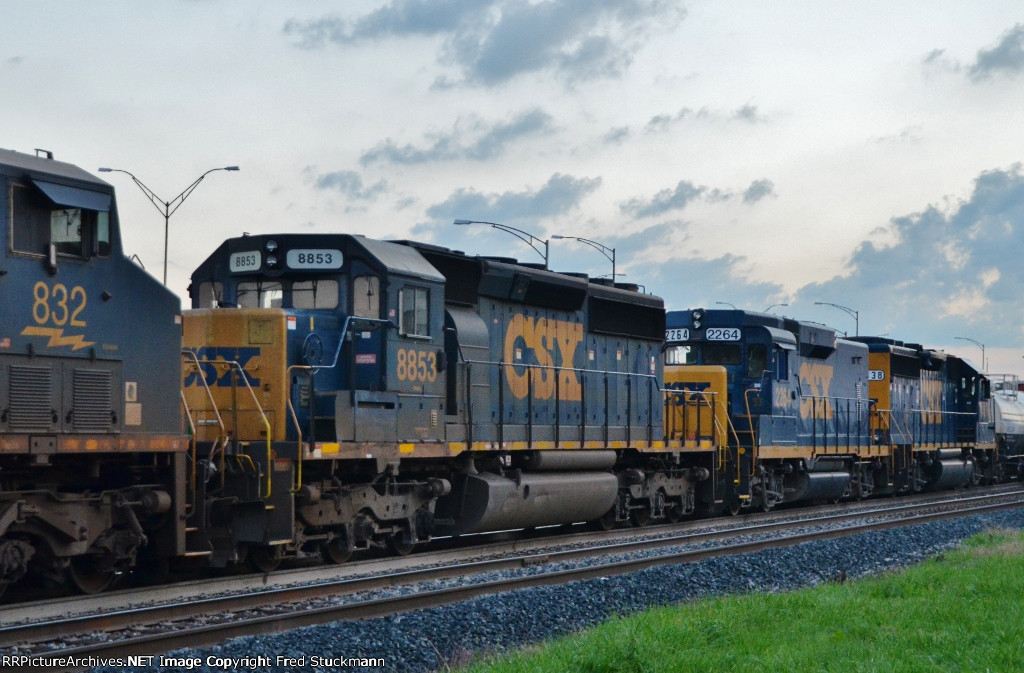 CSX 8853